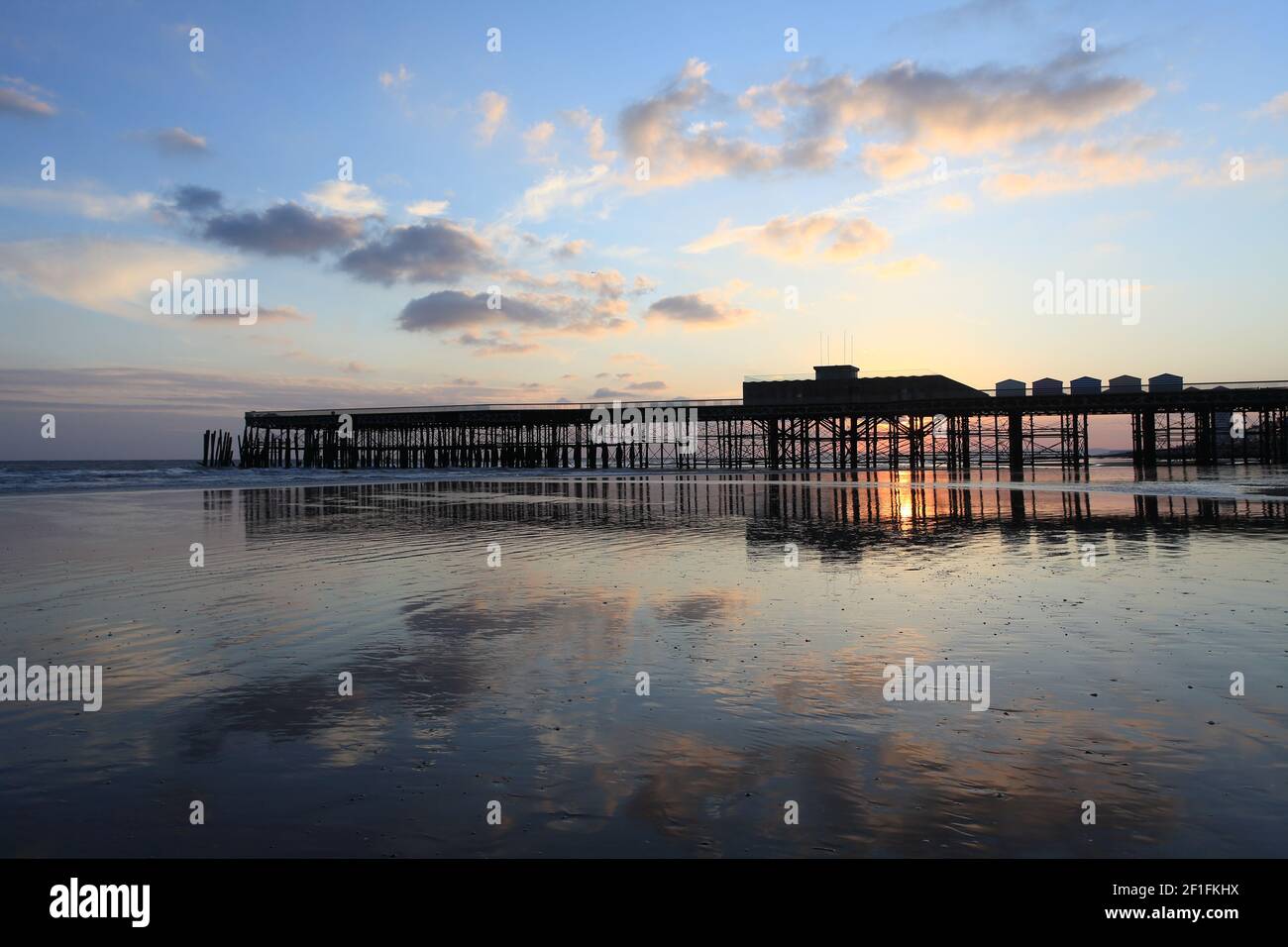 Hastings east sussex sunset hi-res stock photography and images - Alamy