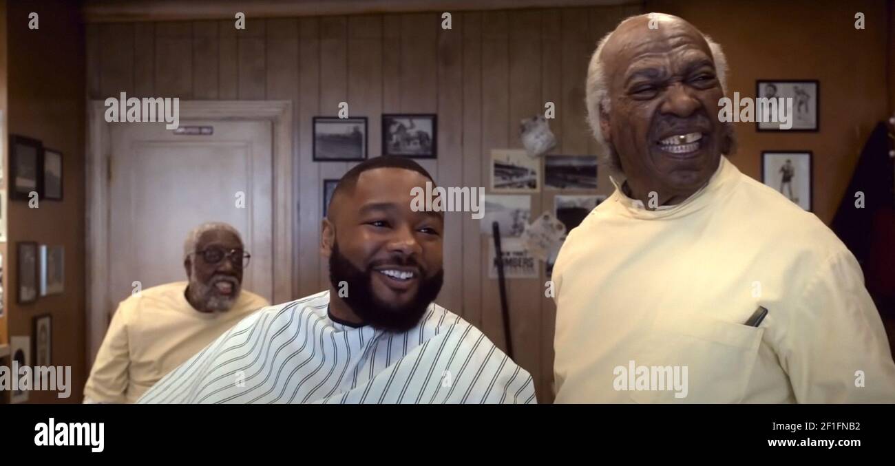 COMING 2 AMERICA, (aka COMING TO AMERICA 2), from left: Arsenio Hall, Kevin T. DeWitt, Eddie ...