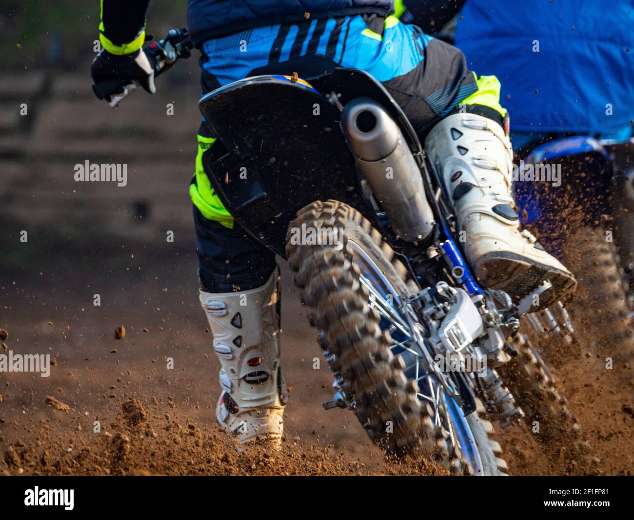 Motorbike stunt scene hi-res stock photography and images - Alamy