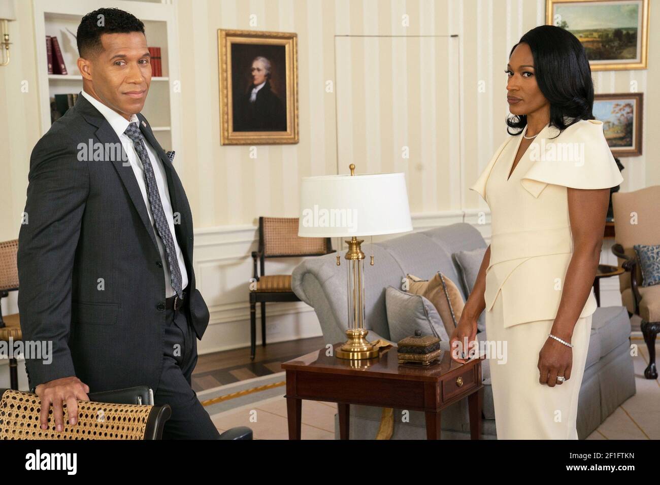 THE OVAL, (aka TYLER PERRY'S THE OVAL), from left: Lodric Collins, Kron ...