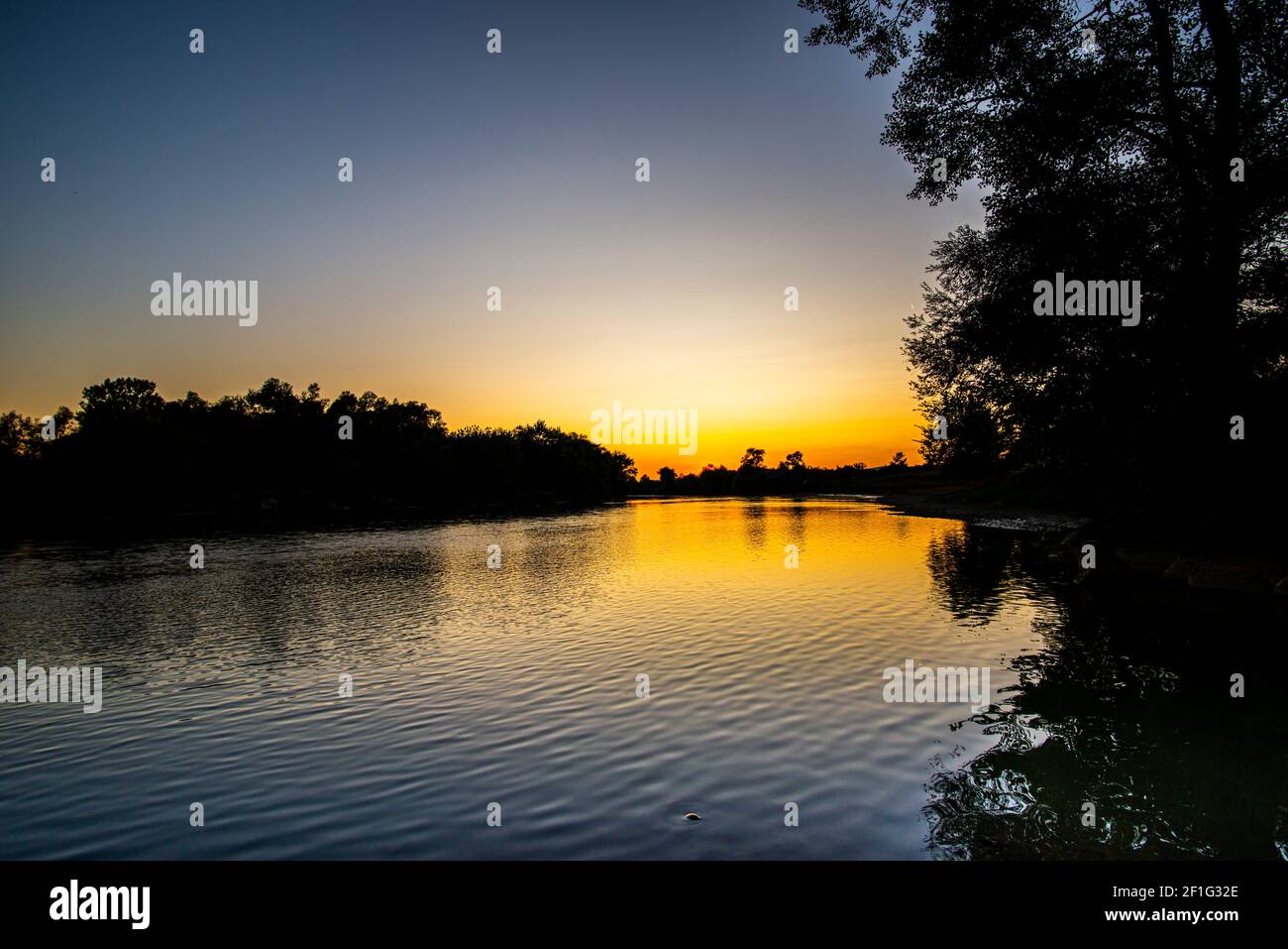 Landscape sunrise and sunset hi-res stock photography and images - Alamy
