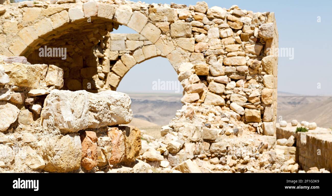 The old caste and his ruins in the sky Stock Photo - Alamy