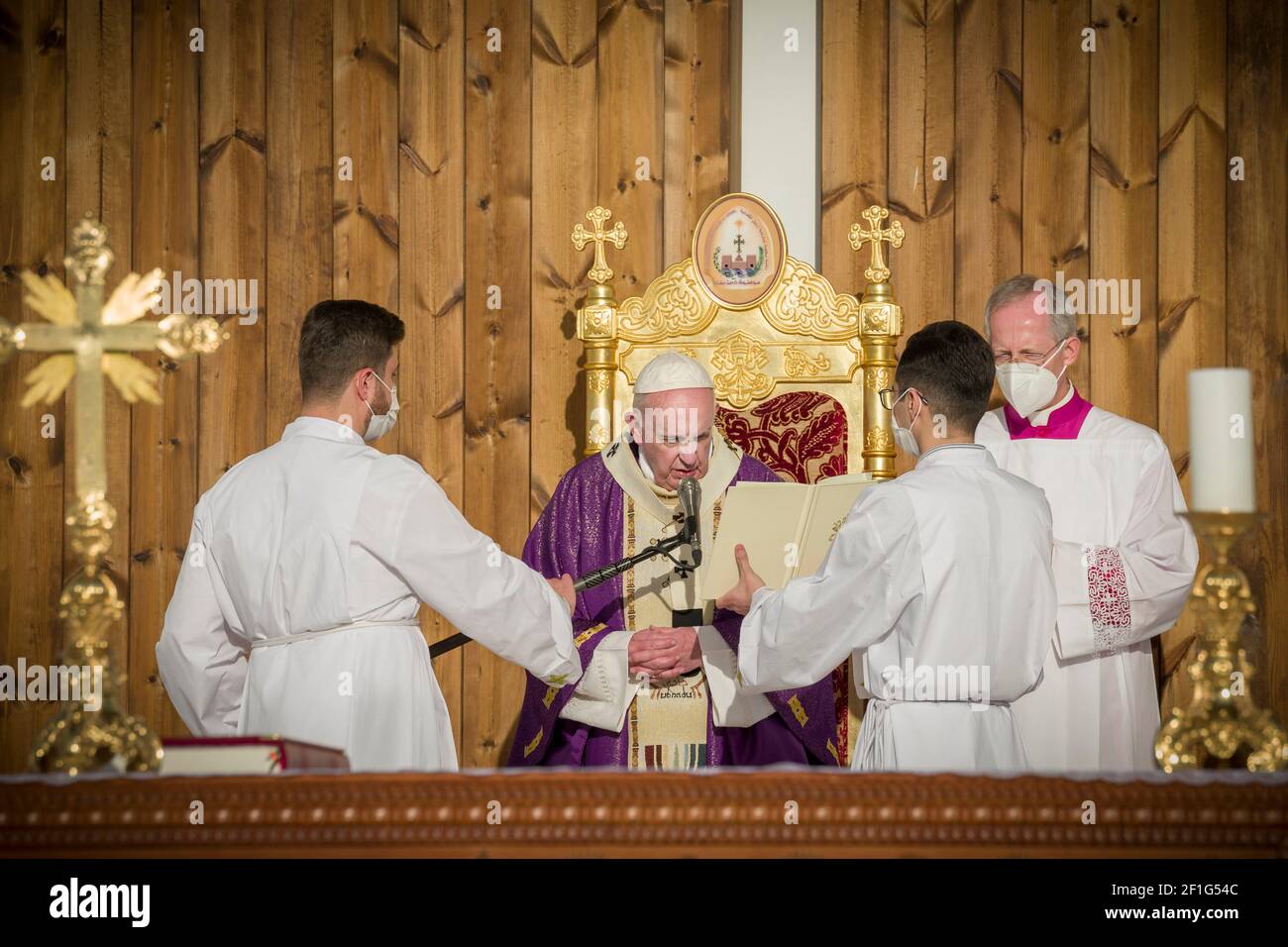 Erbil Iraq. 8th Mar, 2021. Erbil, Franso Hariri Stadium. Pope Francis ...