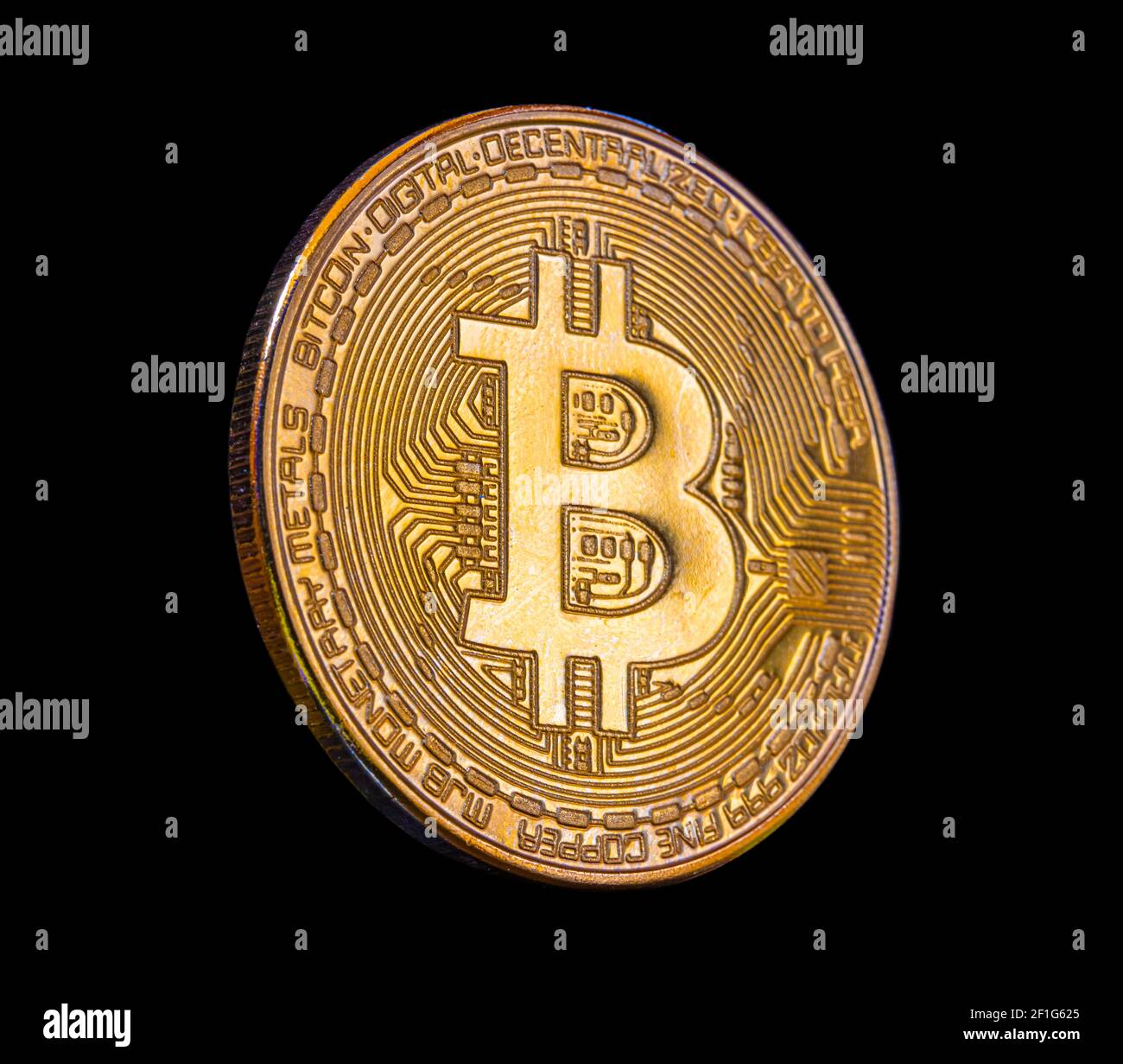 Gold chain logo hi-res stock photography and images - Alamy