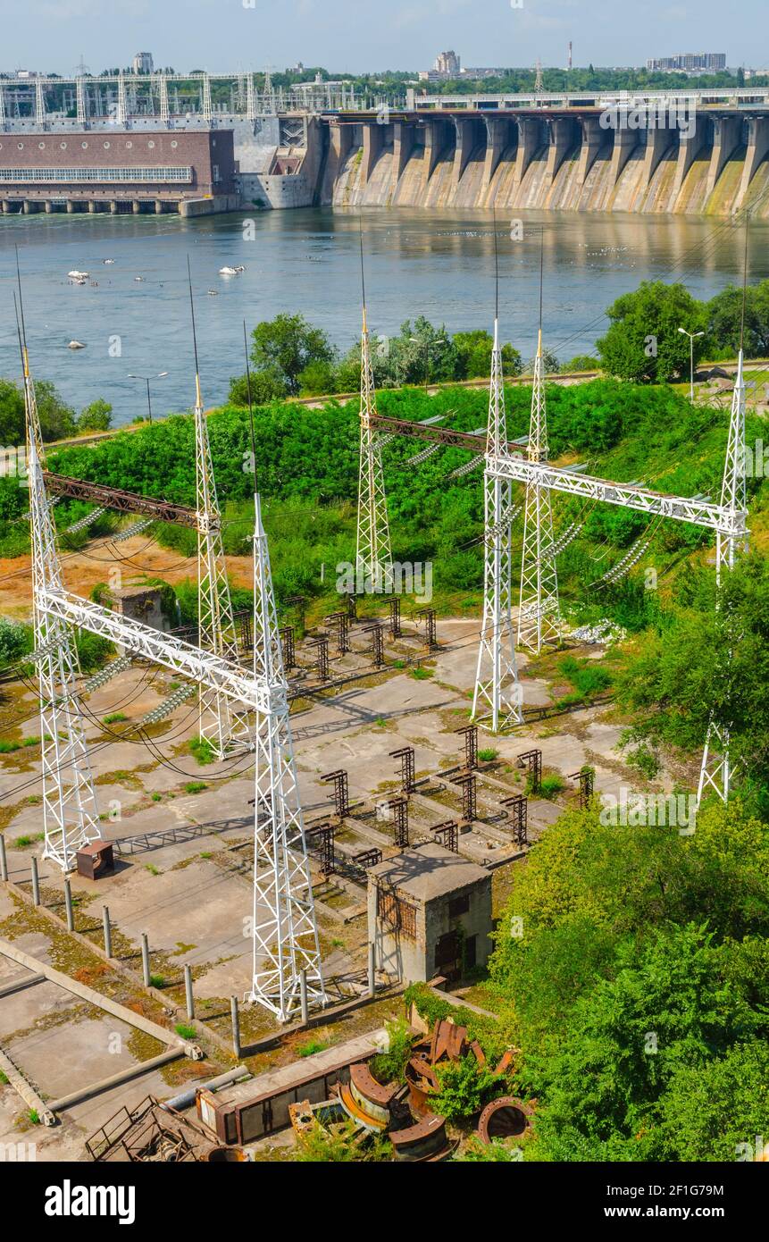 Hydroelectric dam construction hi-res stock photography and images - Alamy