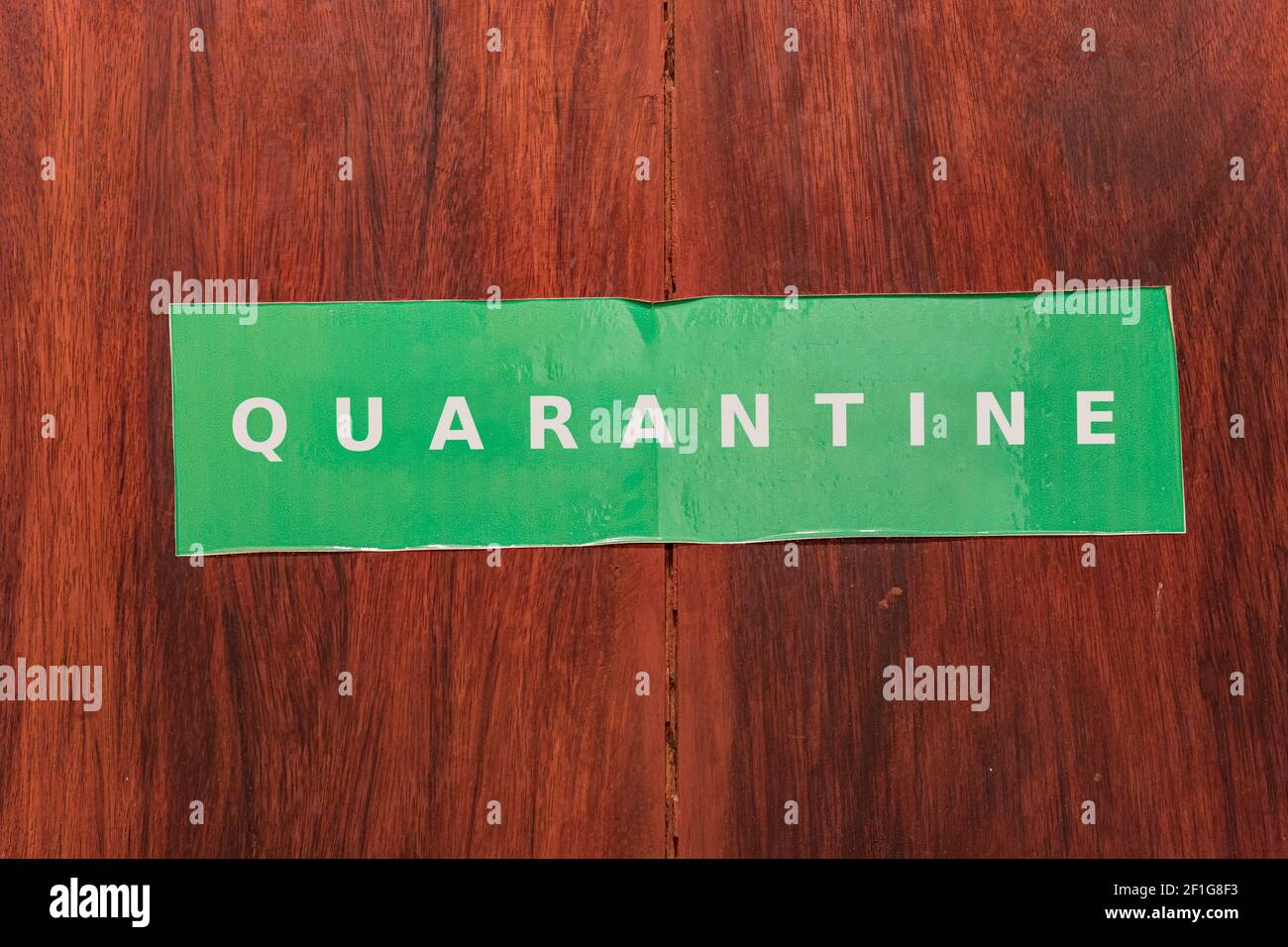 Isolation sign hospital hi-res stock photography and images - Alamy