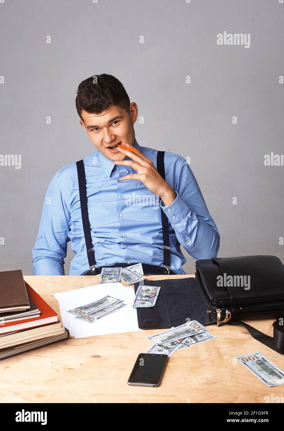 Done by the man hi-res stock photography and images - Alamy