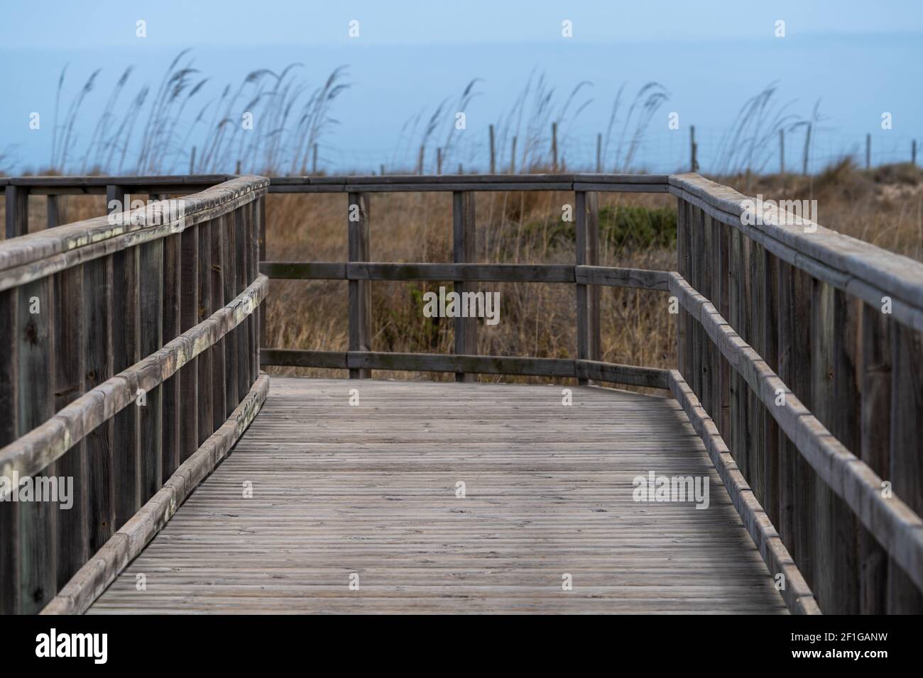 Boardwalk built structure hi-res stock photography and images - Alamy