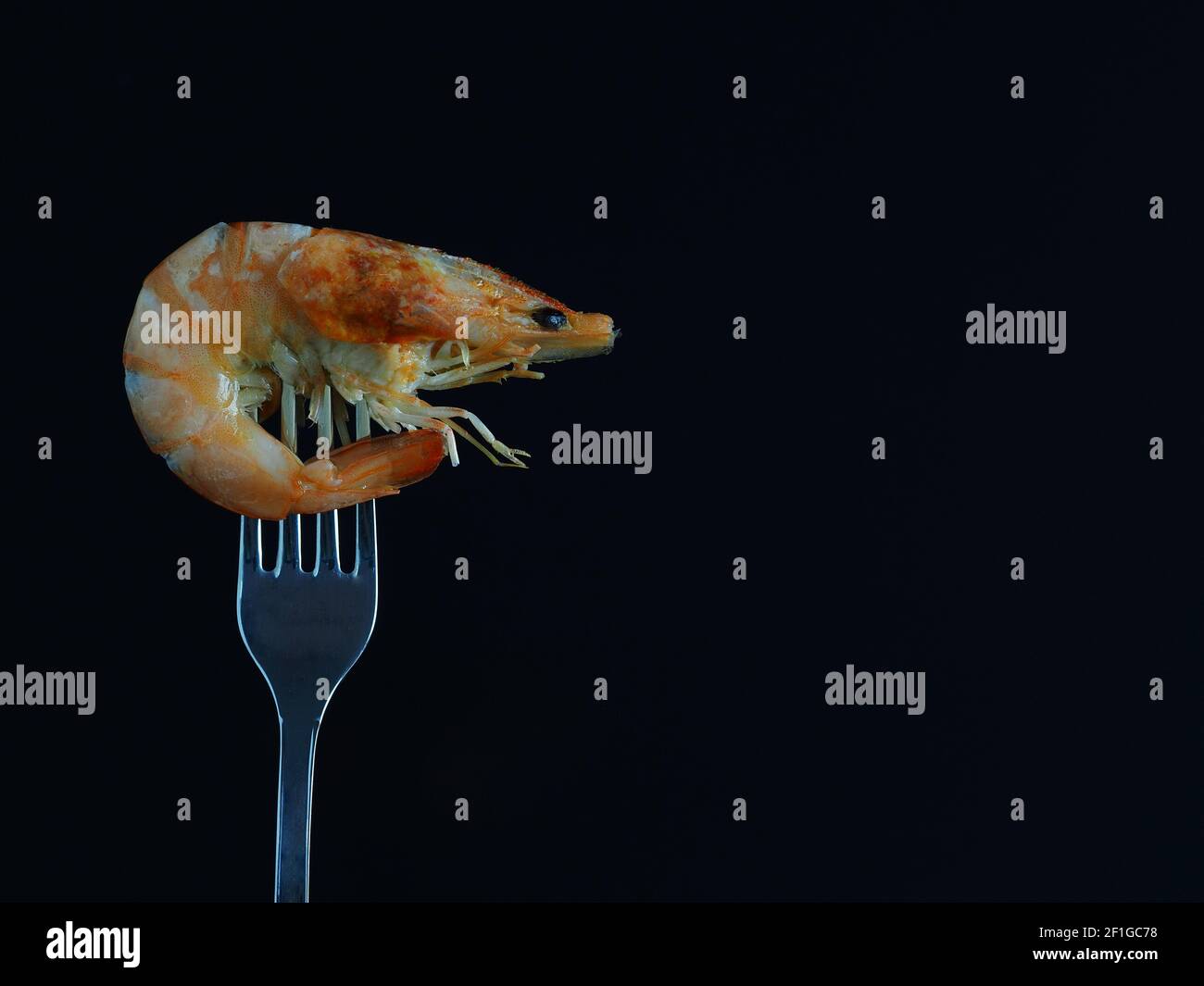Unpeeled shrimp hi-res stock photography and images - Alamy