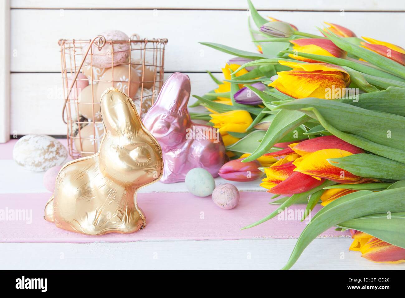 Bunnies many hi-res stock photography and images - Alamy