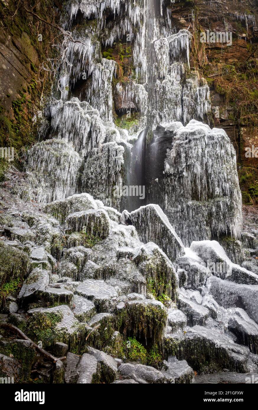 Long frozen hi-res stock photography and images - Alamy