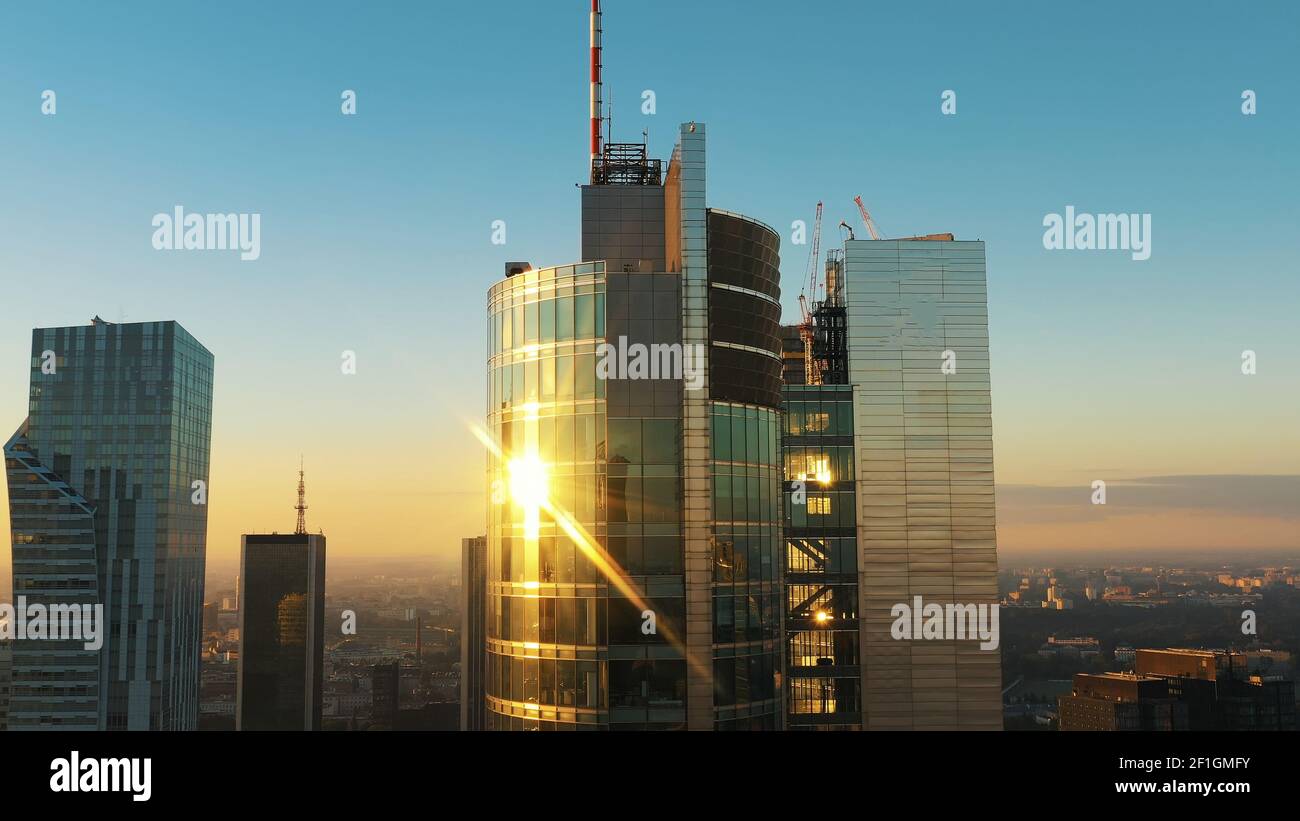 Ey global hi-res stock photography and images - Alamy