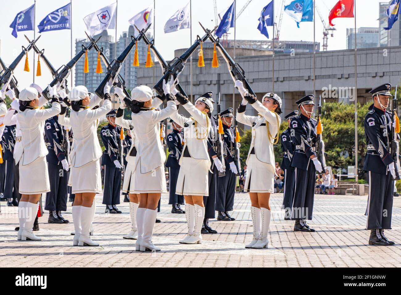 Seoul, South Korea. 27th May, 2017. Members of the South Korean ...