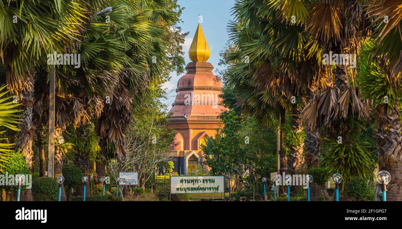 A stupa of Wat Phai Lom (a Buddhist temple in Trat town, Thailand ...