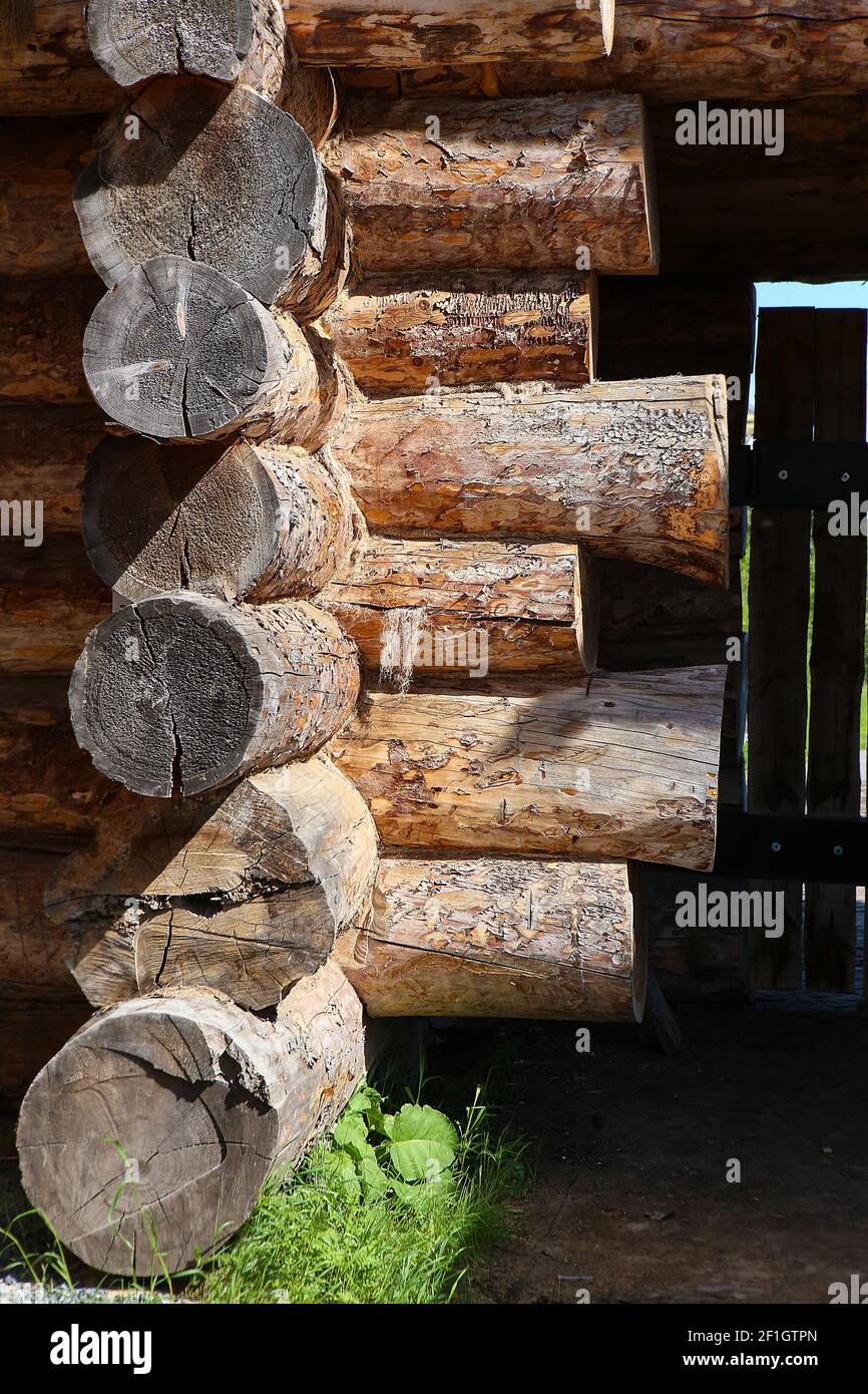 wooden log house closeup part Stock Photo - Alamy