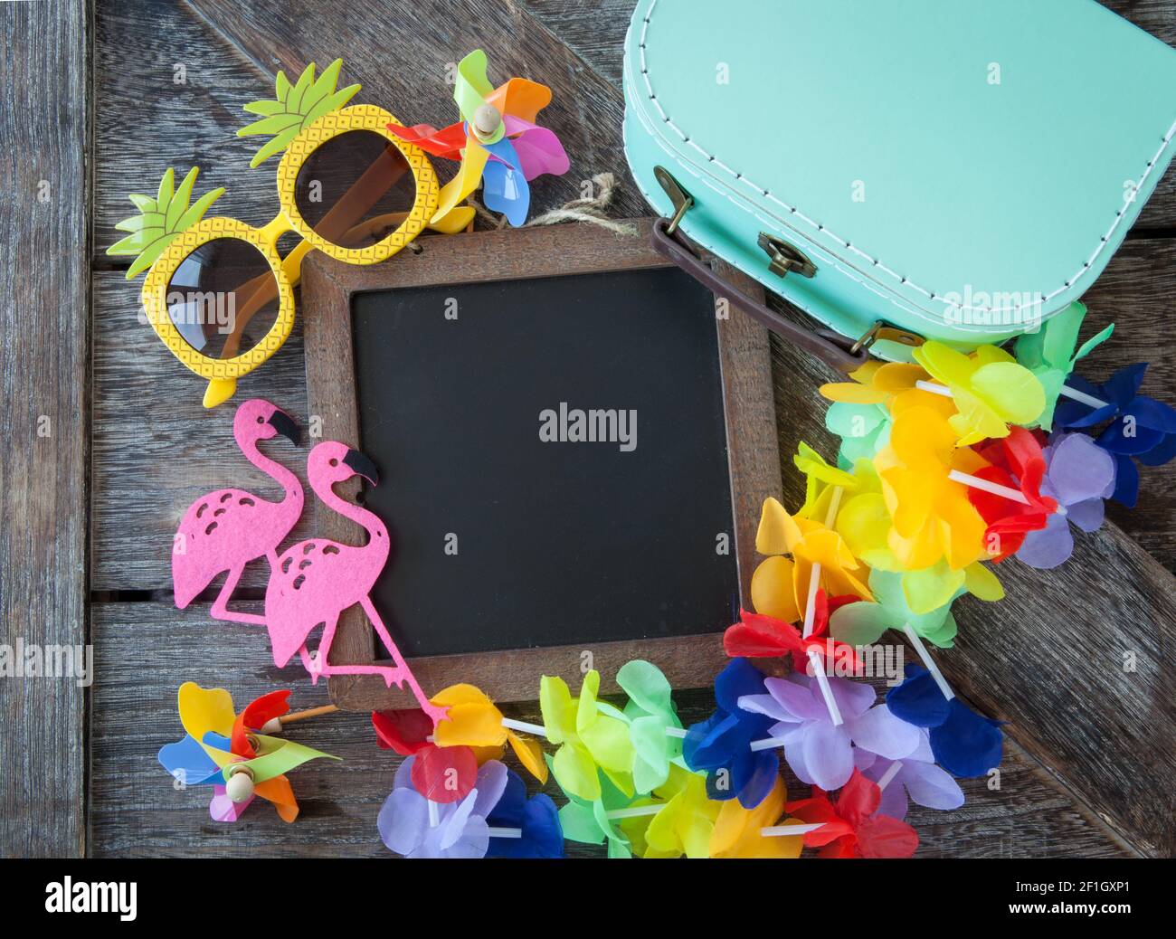 Rustic background for the beach holiday Stock Photo - Alamy