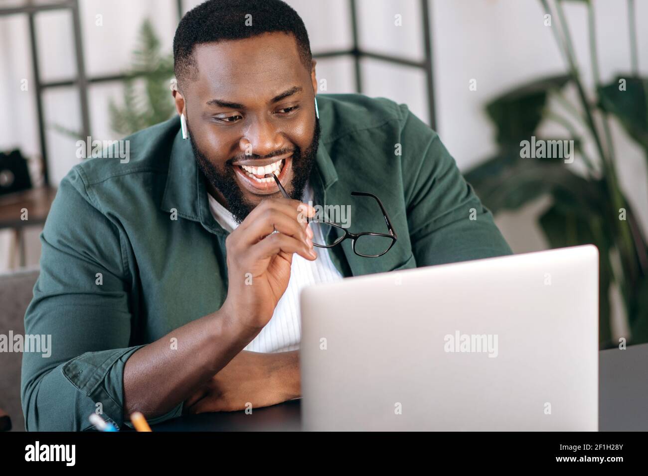 Happy black male hi-res stock photography and images - Alamy
