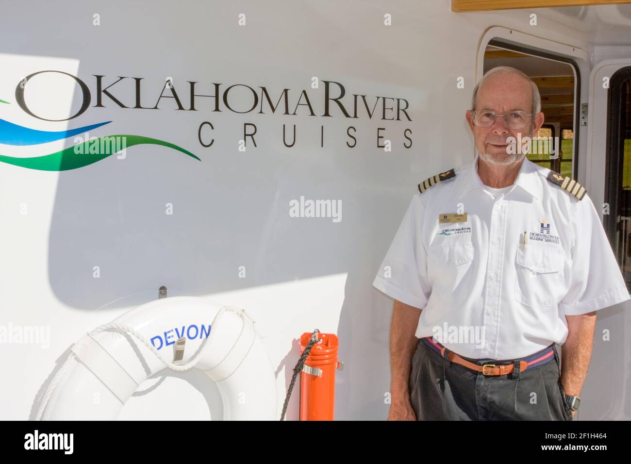 Boat captain uniform hi-res stock photography and images - Alamy