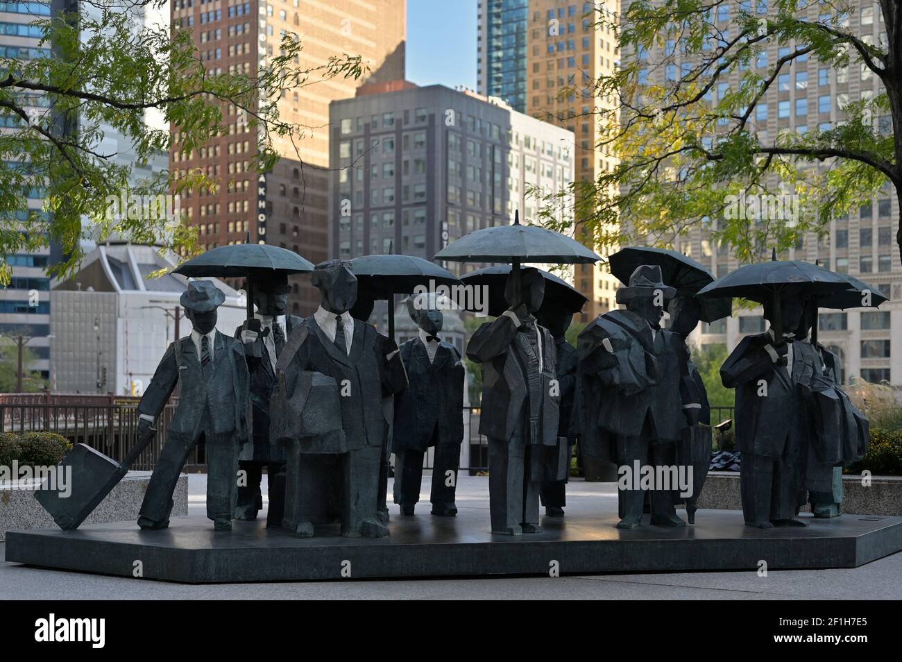 Ju ming sculptor hi-res stock photography and images - Alamy