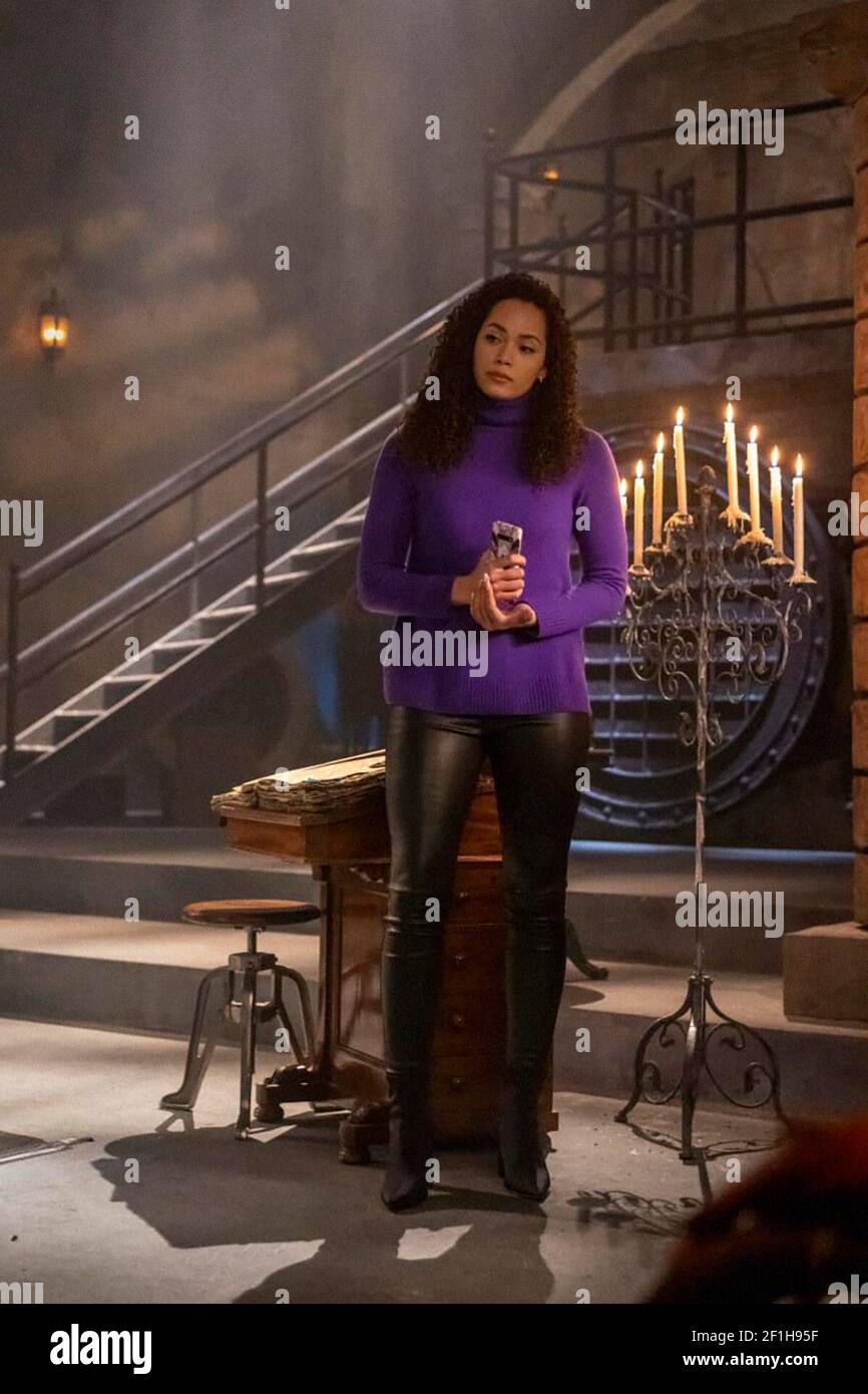 CHARMED, Madeleine Mantock, Yew Do You', (Season 3, ep. 305, aired Feb ...