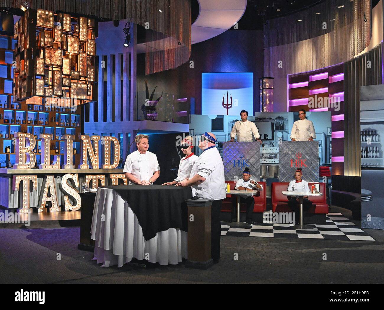 HELL'S KITCHEN, chef/host Gordon Ramsay with contestants, 'Blind Taste ...