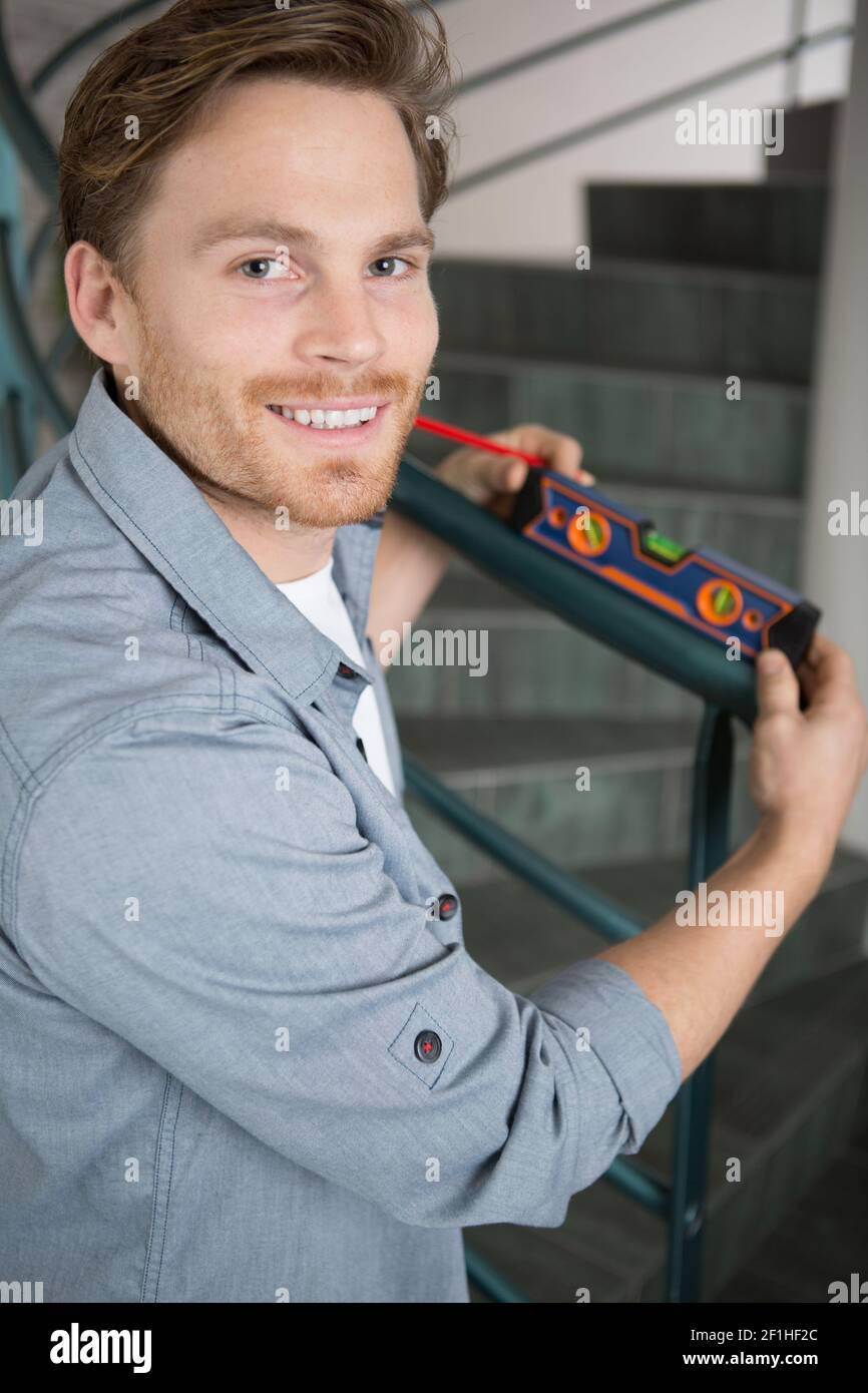 Spirit levelling hi-res stock photography and images - Alamy