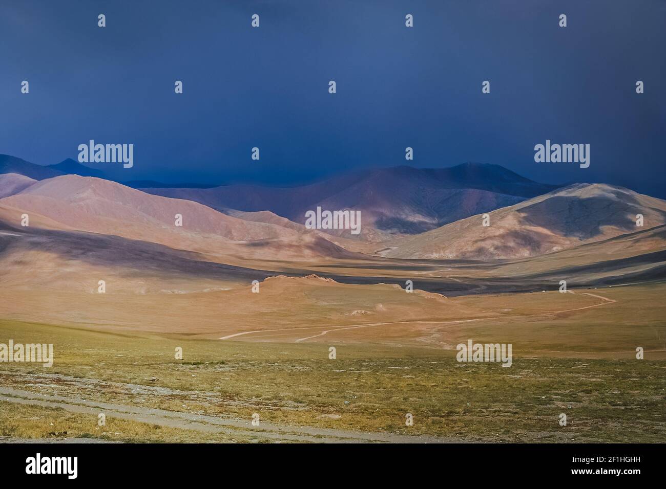 Vast wide open spaces hi-res stock photography and images - Alamy