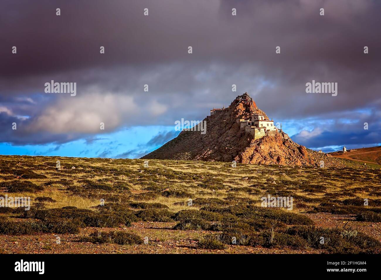 Remote tibetan monastery Stock Photo - Alamy