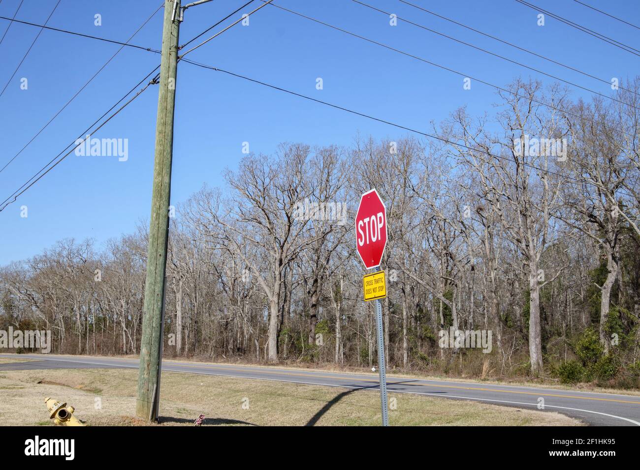 A stop sign on a rural road in the country in Georgia Stock Photo - Alamy