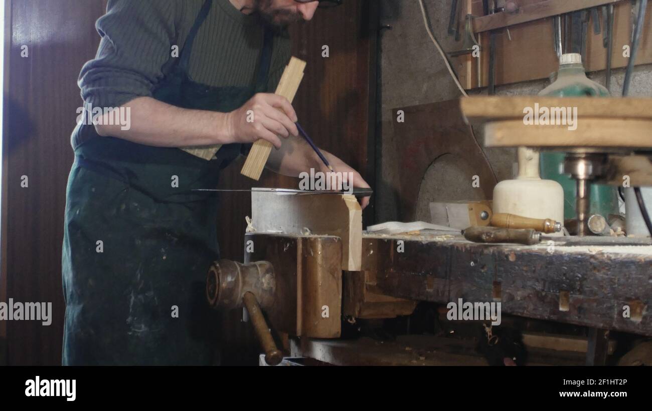 Carpenter ruler hi-res stock photography and images - Alamy