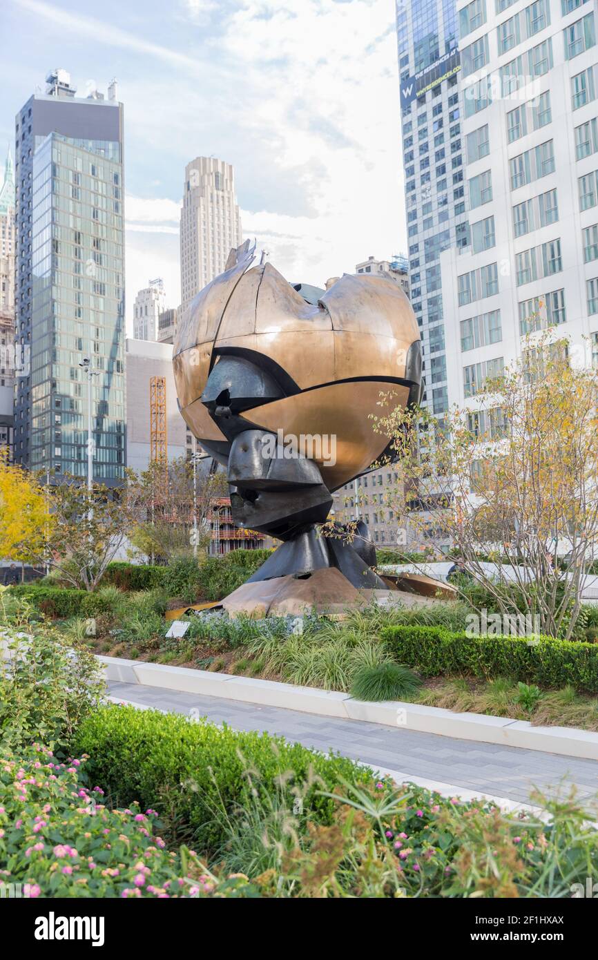 USA, New York City, NY - The Sphere by German artist Fritz Koenig below ...
