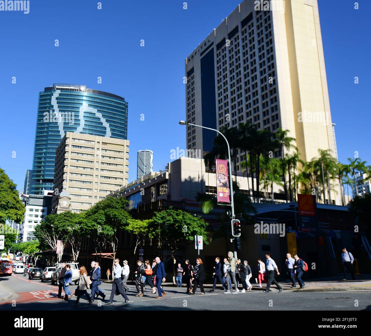 A busy morning in Brisbane's central business district Stock Photo - Alamy