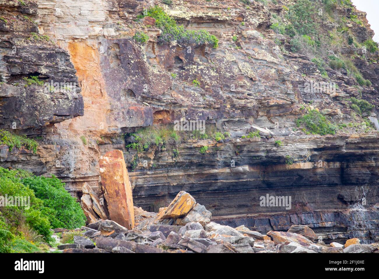 Sydney sandstone rock erosion hi-res stock photography and images - Alamy