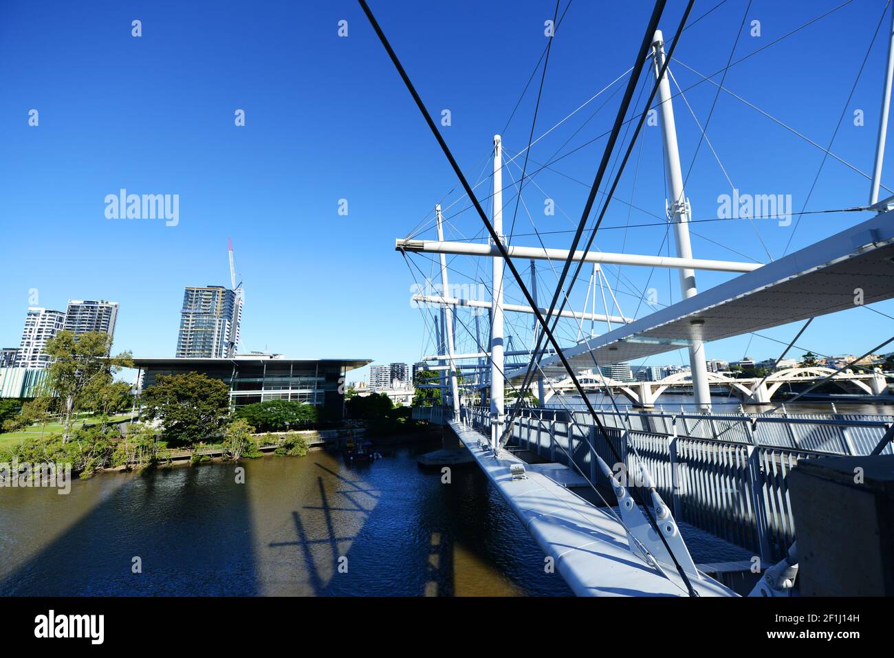 Kurilpa Bridge over the Brisbane river, Queensland, Australia Stock ...