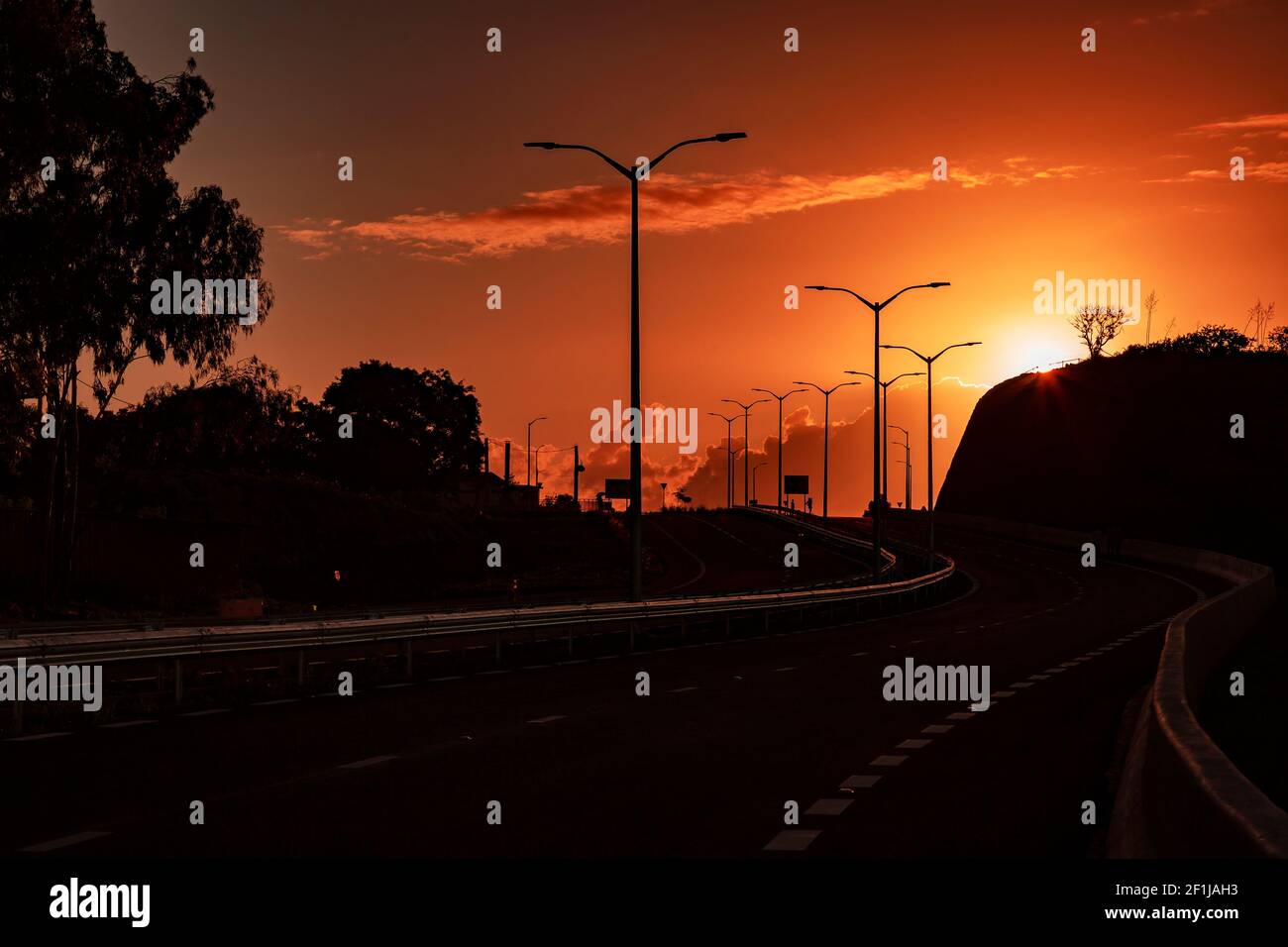 Dramatic images of sun light hi-res stock photography and images - Alamy