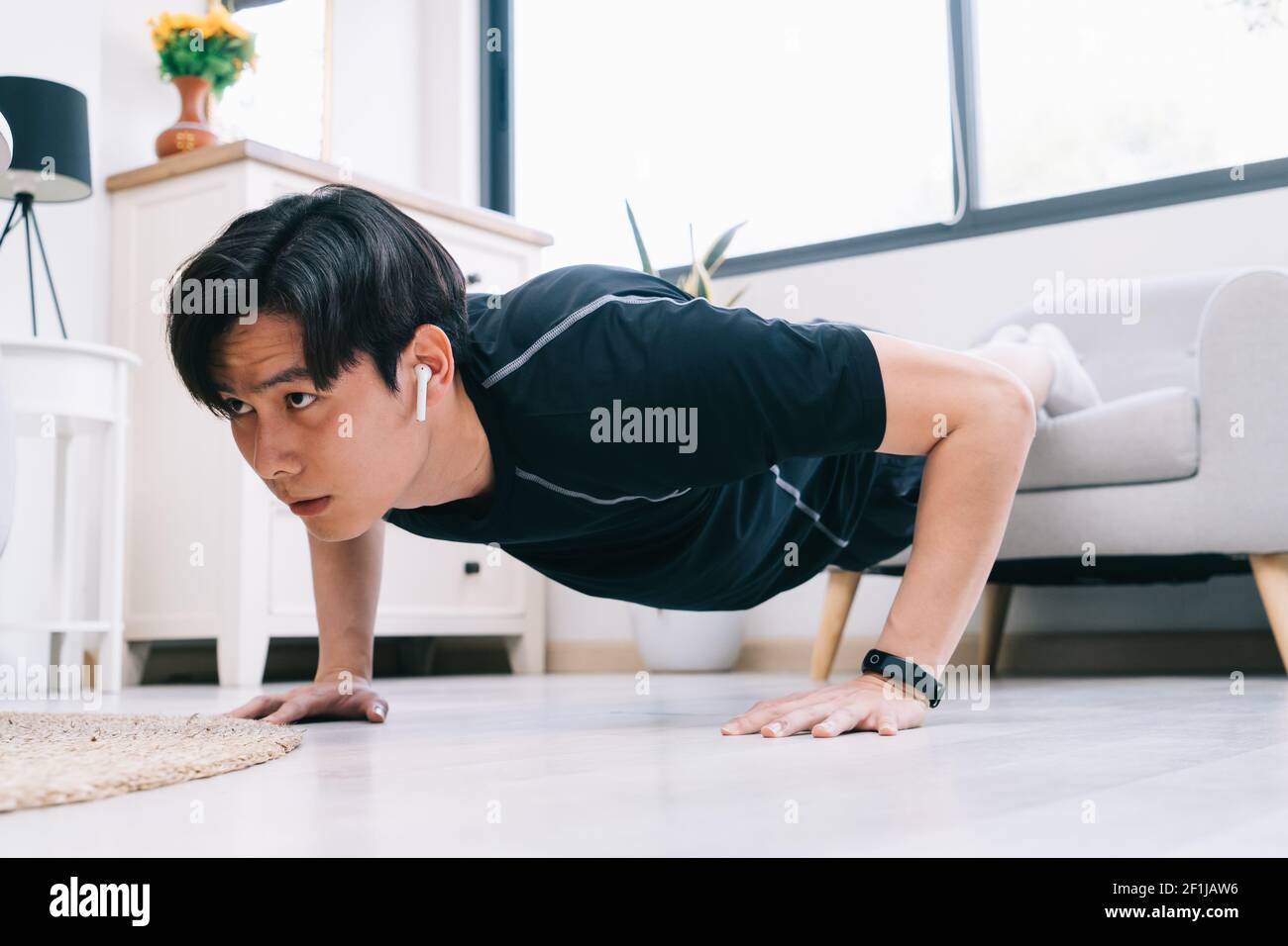 Filipino mat hi-res stock photography and images - Alamy