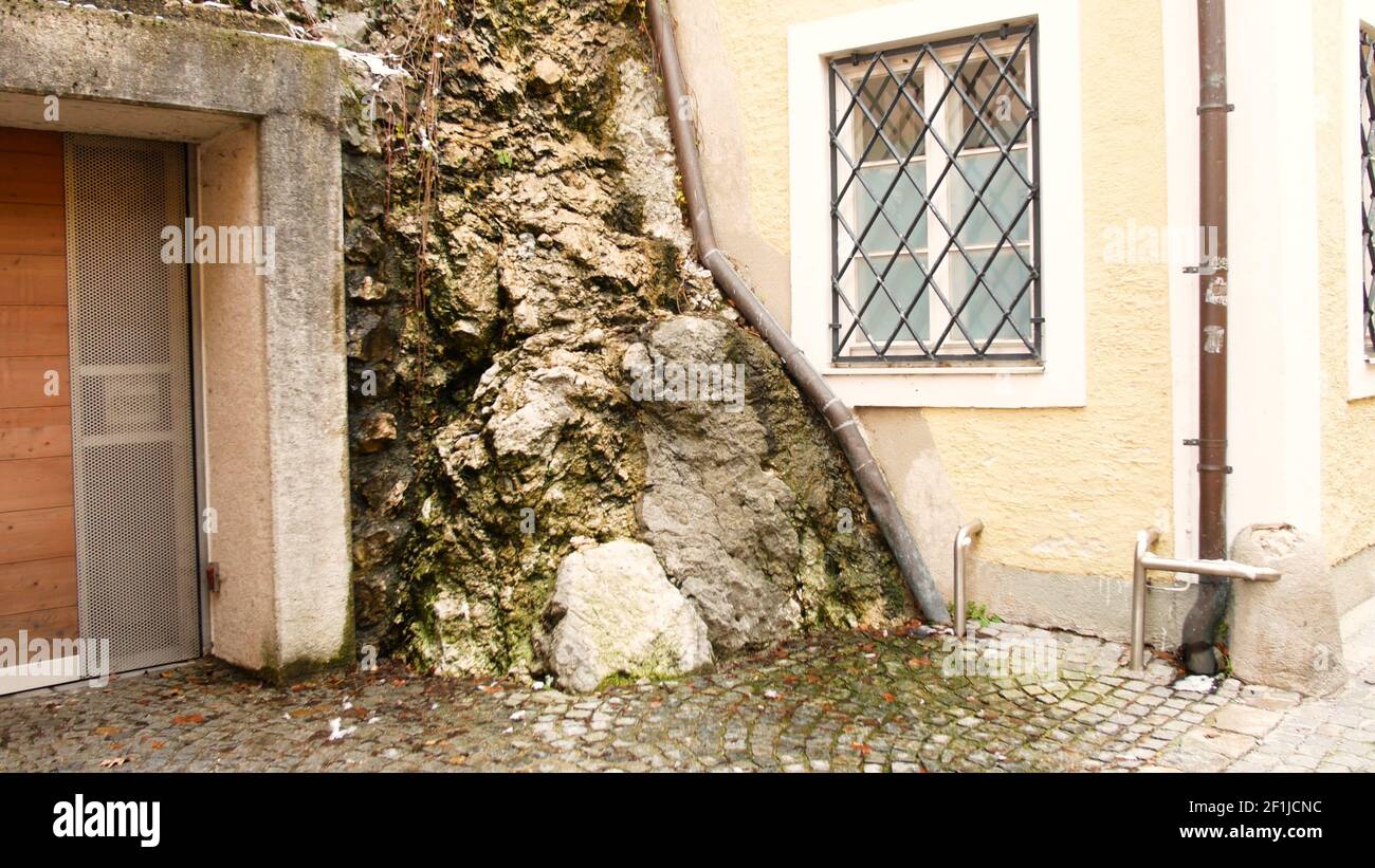 House inside the rock hi-res stock photography and images - Alamy