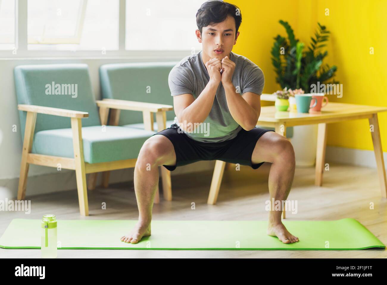 Chinese men doing exercise hi-res stock photography and images - Alamy