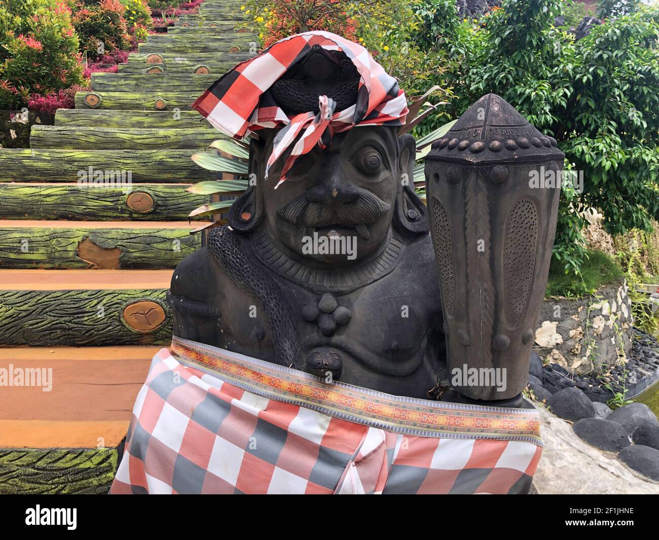 Dwarapala statue hi-res stock photography and images - Alamy