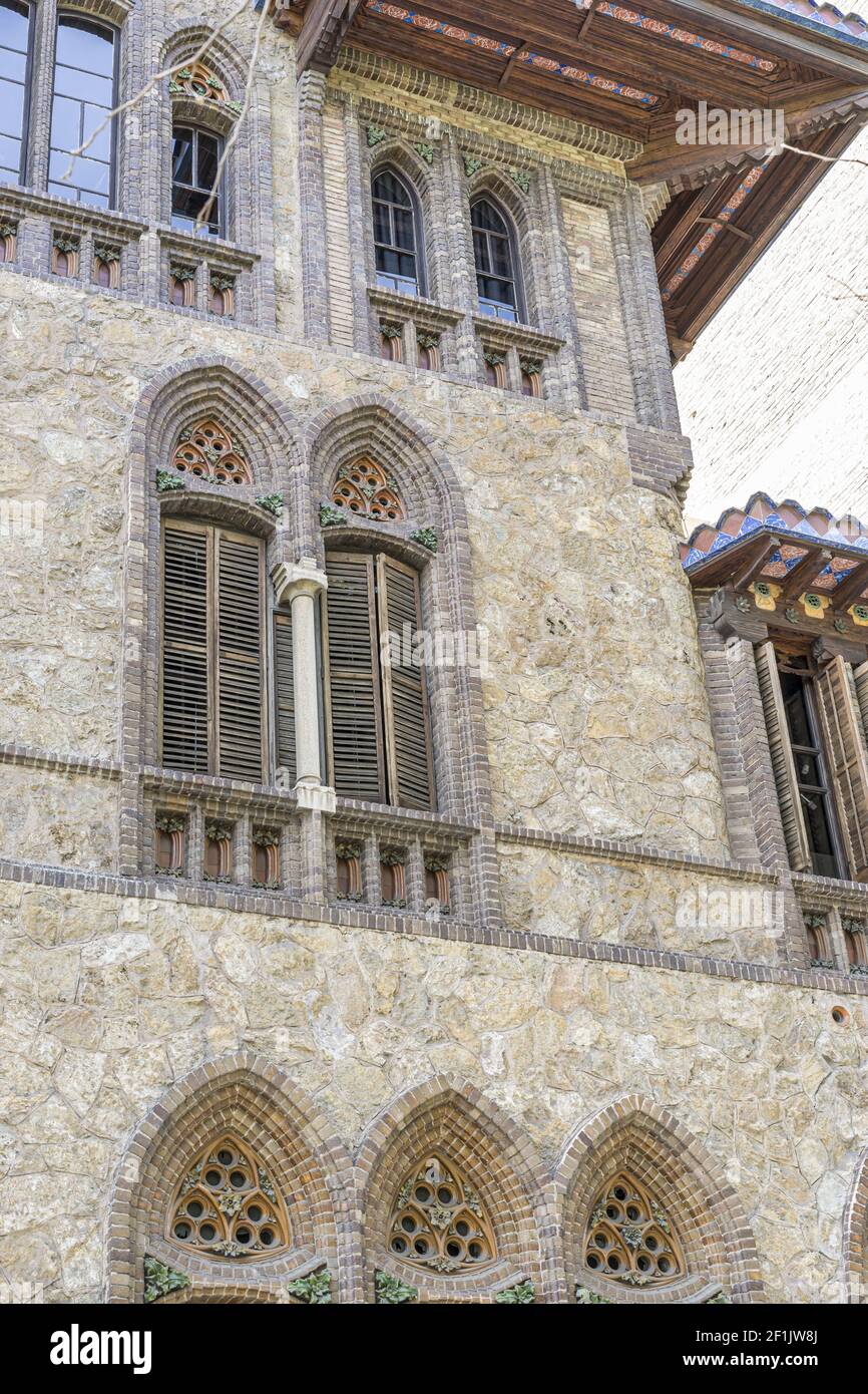 Neo-Gothic house, it looks like an enchanted mansion, Facades and ...