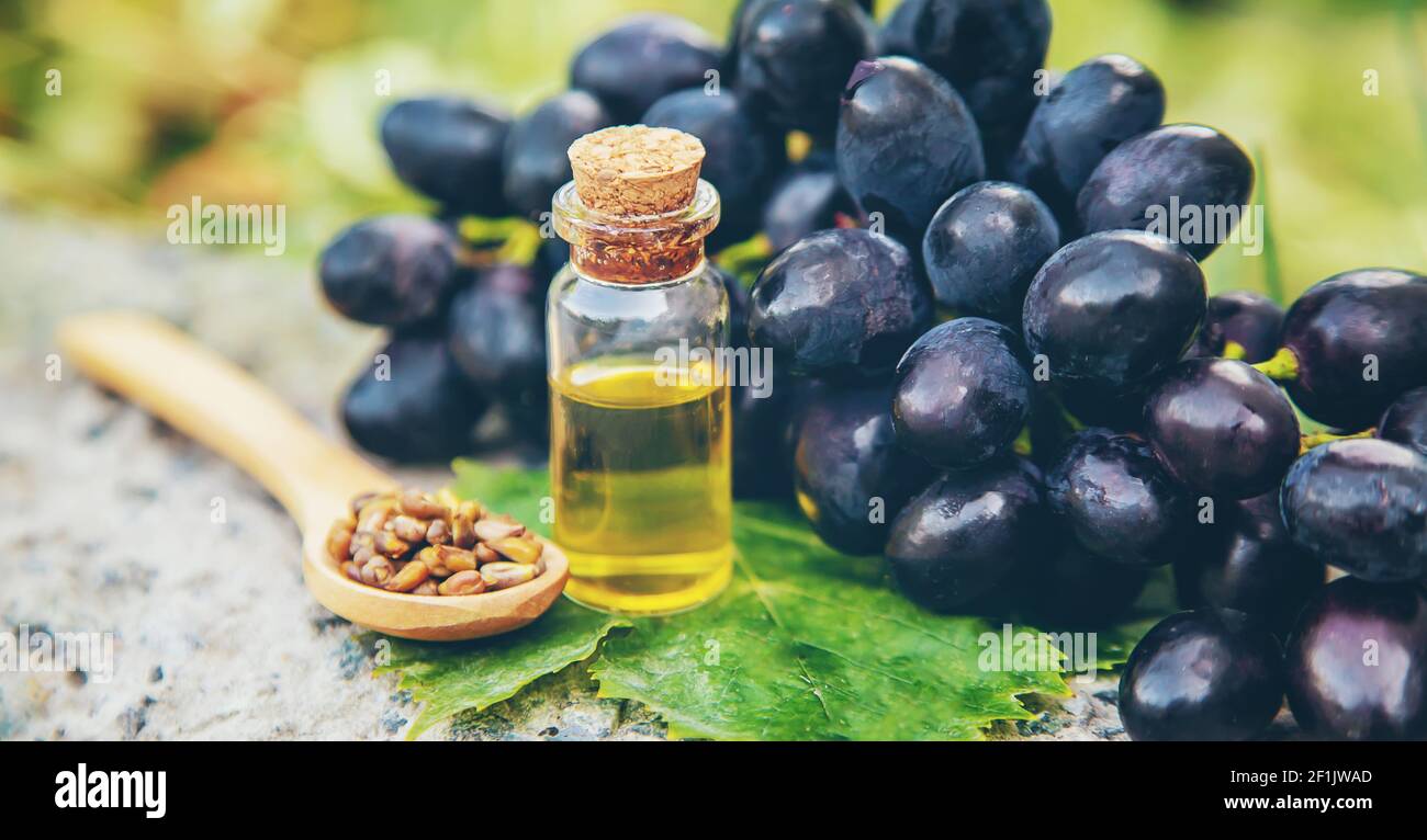 Grape seed essential oil hi-res stock photography and images - Alamy