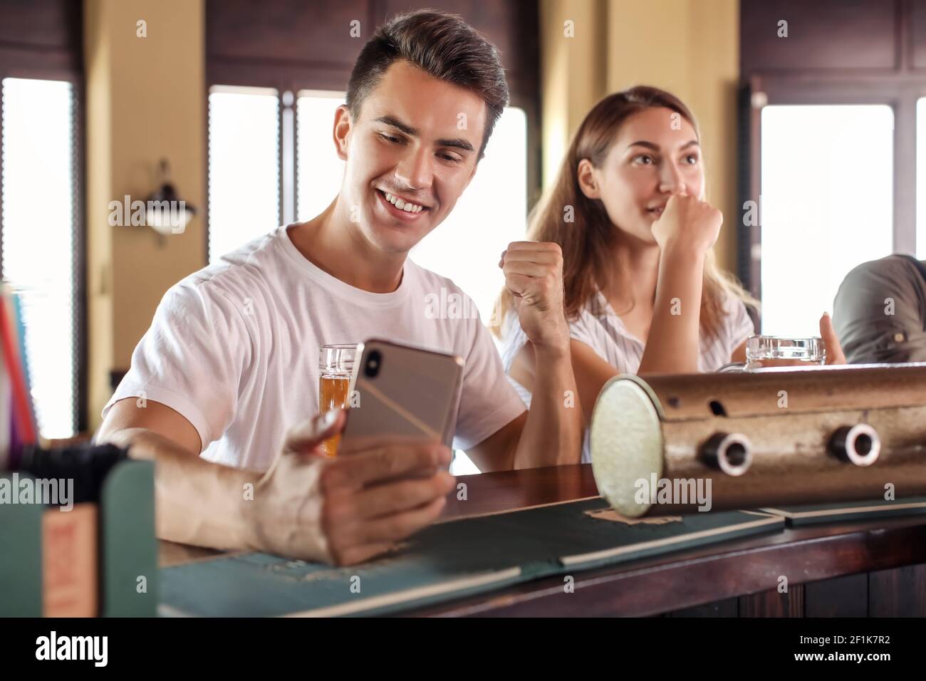 Young woman placing sports hi-res stock photography and images - Alamy