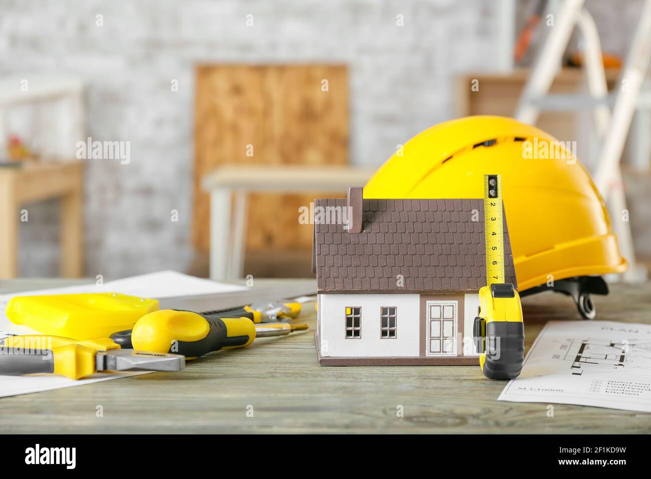 Set design and model builders hi-res stock photography and images - Alamy
