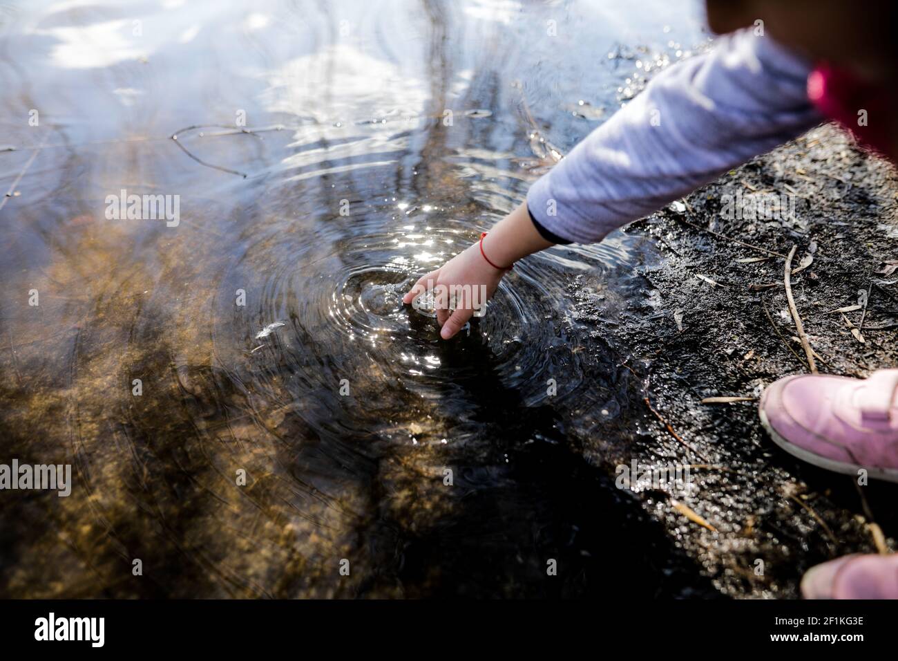 Girl in mud hi-res stock photography and images - Alamy