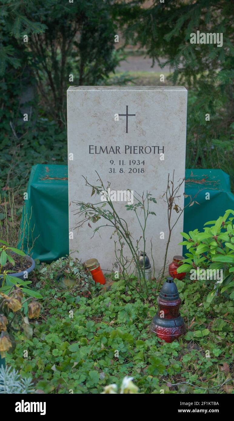 Grabmal, Elmar Pieroth, Waldfriedhof, Potsdamer Chaussee, Zehlendof ...