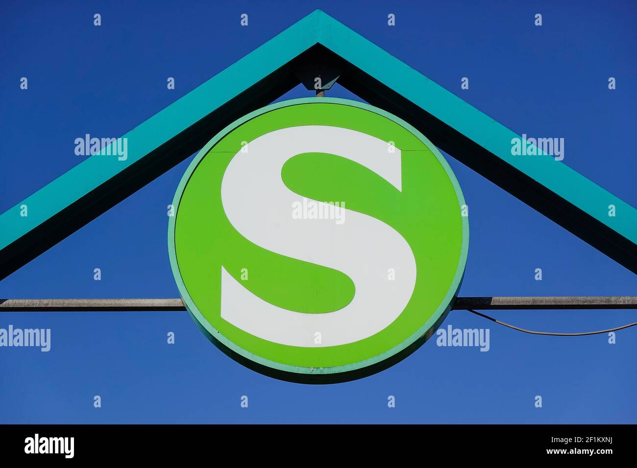 Logo s bahn hi-res stock photography and images - Alamy