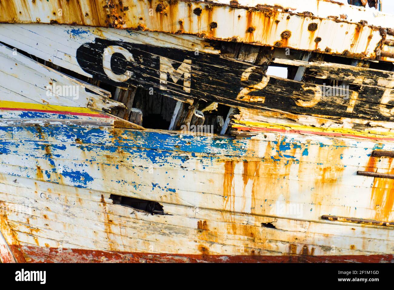 Cracked hull hi-res stock photography and images - Alamy