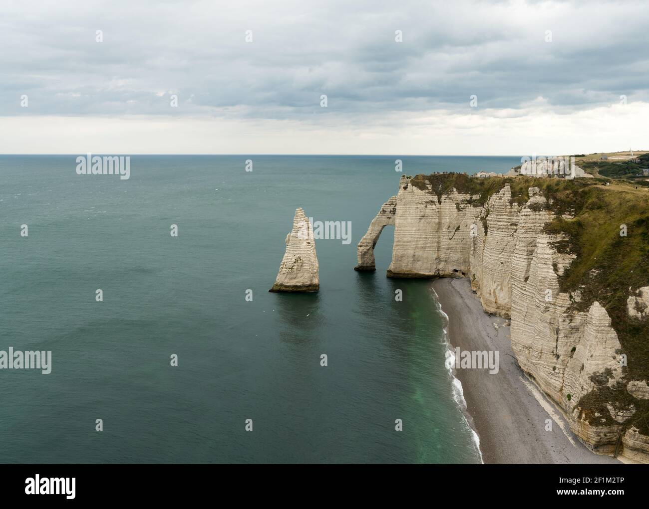 View of vertical cliffs dropping into the ocean Stock Photo - Alamy