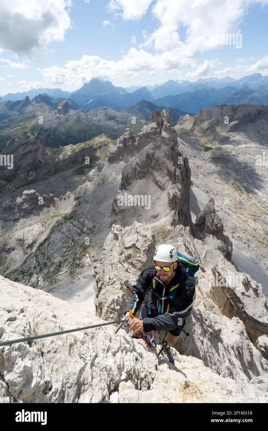 Male mountain climber face hi-res stock photography and images - Alamy