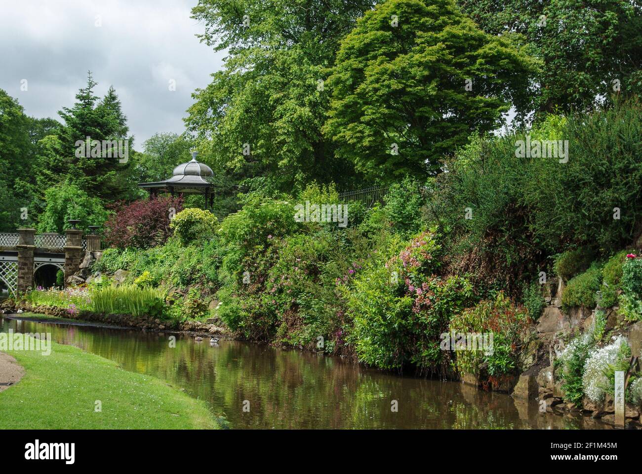 Buxton derbyshire peak district hi-res stock photography and images - Alamy